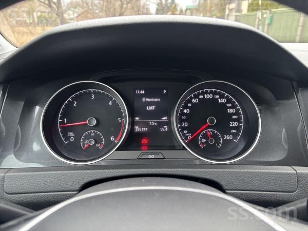 Sarkans Volkswagen Golf 2018 Rīga, ar dzinēja tilpumu 1.60 L un nobraukumu 267 tūkst. km par 6800 €, foto 6 vietnē AUTOMOTO.COM.LV