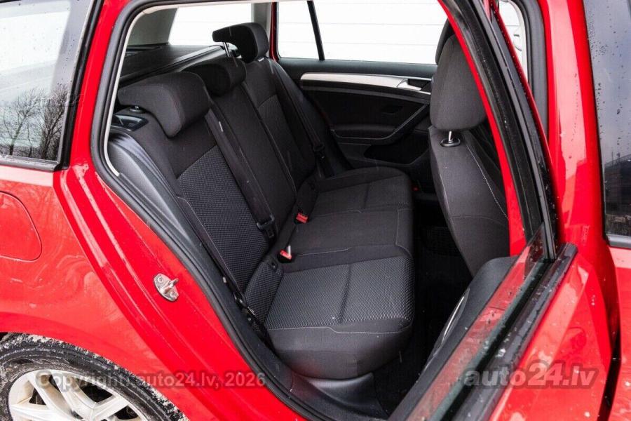 Red Volkswagen Golf 2019 in Riga, with an engine capacity of 1.50 L and mileage of 175 thousand km for 9735 €, photo 7 on AUTOMOTO.COM.LV
