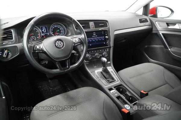 Red Volkswagen Golf 2019 in Tallinn, with an engine capacity of 1.50 L and mileage of 165 thousand km for 11500 €, photo 4 on AUTOMOTO.COM.LV