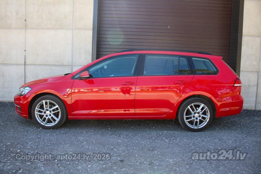 Red Volkswagen Golf 2019 in Tallinn, with an engine capacity of 1.00 L and mileage of 108 thousand km for 12499 €, photo 7 on AUTOMOTO.COM.LV