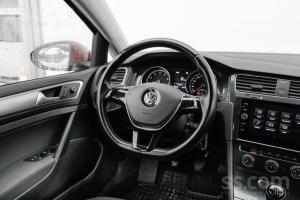 Sarkans Volkswagen Golf 2019 Rīga, ar dzinēja tilpumu 1.50 L un nobraukumu 180 tūkst. km par 8800 €, foto 9 vietnē AUTOMOTO.COM.LV