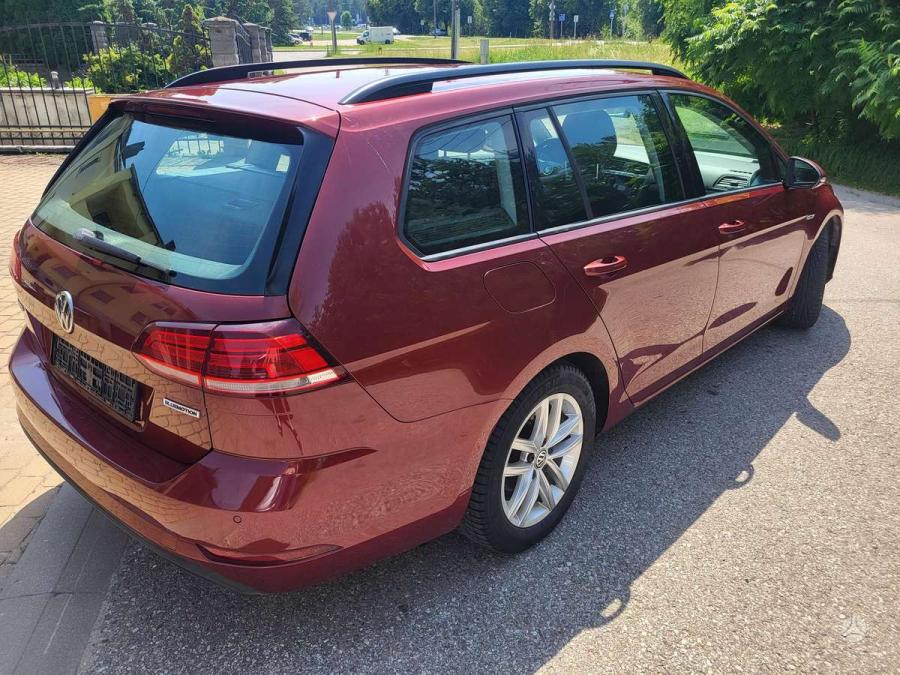 Sarkans Volkswagen Golf 2019 Utena, ar dzinēja tilpumu 1.50 L un nobraukumu 230 tūkst. km par 8800 €, foto 3 vietnē AUTOMOTO.COM.LV
