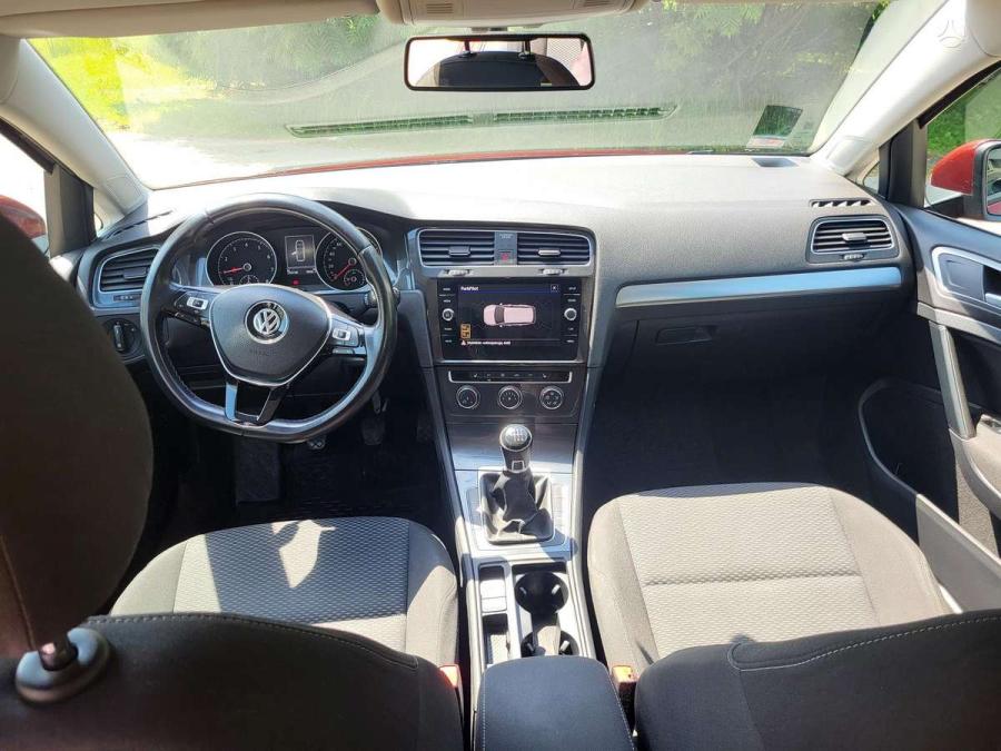 Sarkans Volkswagen Golf 2019 Utena, ar dzinēja tilpumu 1.50 L un nobraukumu 230 tūkst. km par 8800 €, foto 6 vietnē AUTOMOTO.COM.LV
