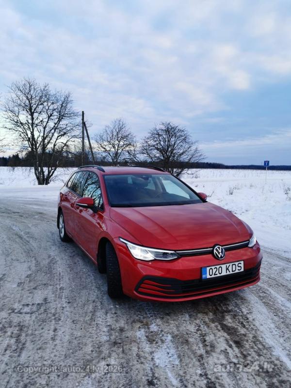 Red Volkswagen Golf 2021 in Parnu, with an engine capacity of 2.00 L and mileage of 139 thousand km for 16800 €, photo 1 on AUTOMOTO.COM.LV