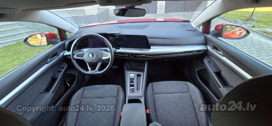 Red Volkswagen Golf 2021 in Tallinn, with an engine capacity of 1.50 L and mileage of 75 thousand km for 21900 €, photo 8 on AUTOMOTO.COM.LV