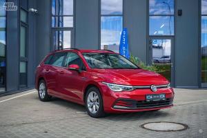 Sarkans Volkswagen Golf 2021 Kauņa, ar dzinēja tilpumu 1.50 L un nobraukumu 49 tūkst. km par 16950 €, foto  vietnē AUTOMOTO.COM.LV