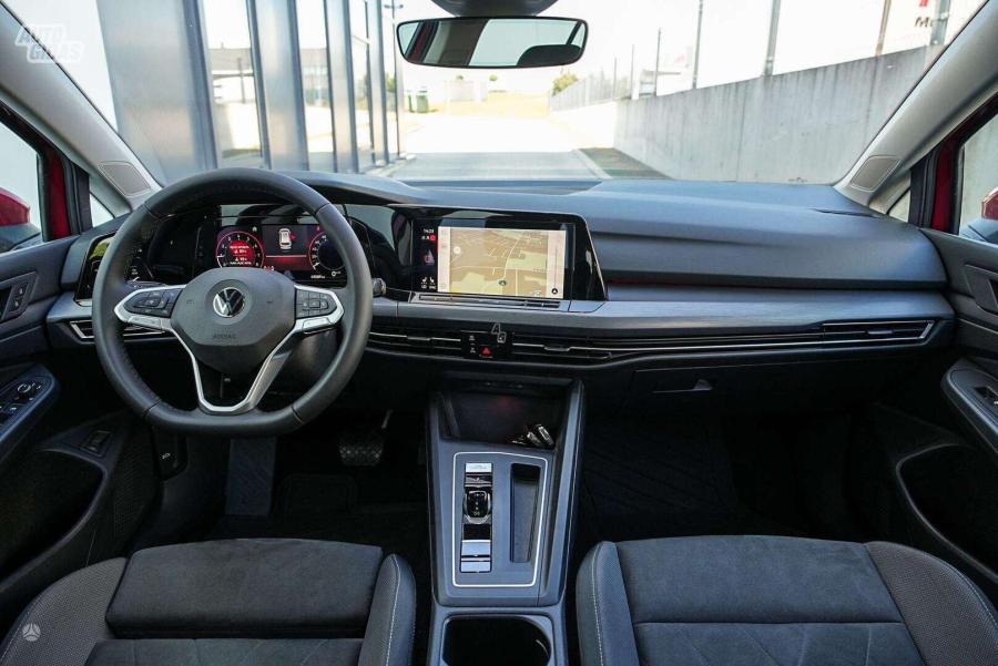 Sarkans Volkswagen Golf 2021 Kauņa, ar dzinēja tilpumu 1.50 L un nobraukumu 49 tūkst. km par 16950 €, foto 18 vietnē AUTOMOTO.COM.LV
