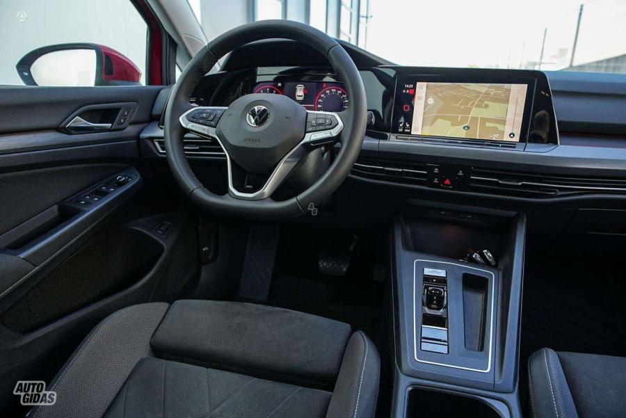Sarkans Volkswagen Golf 2021 Kauņa, ar dzinēja tilpumu 1.50 L un nobraukumu 49 tūkst. km par 16950 €, foto 19 vietnē AUTOMOTO.COM.LV