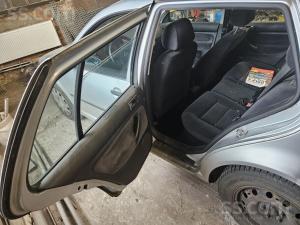 Volkswagen Golf 2002 Rīga, ar dzinēja tilpumu 1.60 L un nobraukumu 214 tūkst. km par 1490 €, foto 10 vietnē AUTOMOTO.COM.LV