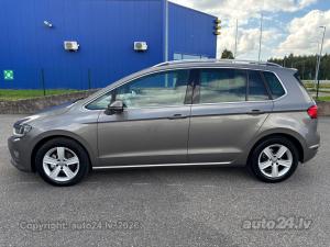 Beige Volkswagen Golf Sportsvan 2015 in Paide, with an engine capacity of 1.60 L and mileage of 219 thousand km for 8590 €, photo 4 on AUTOMOTO.COM.LV
