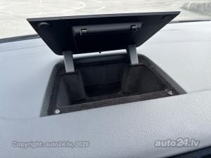 Beige Volkswagen Golf Sportsvan 2015 in Paide, with an engine capacity of 1.60 L and mileage of 219 thousand km for 8590 €, photo 21 on AUTOMOTO.COM.LV