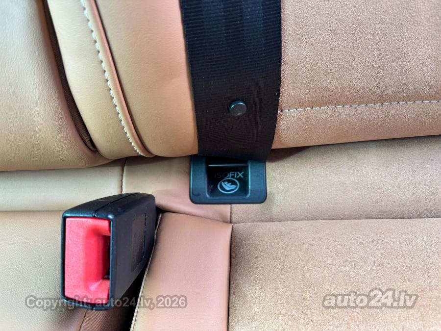 Beige Volkswagen Golf Sportsvan 2015 in Paide, with an engine capacity of 1.60 L and mileage of 219 thousand km for 8590 €, photo 26 on AUTOMOTO.COM.LV