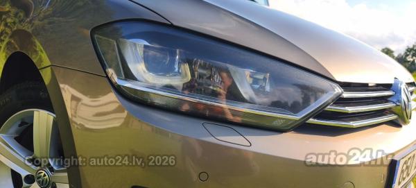 Beige Volkswagen Golf Sportsvan 2016 in Tallinn, with an engine capacity of 1.40 L and mileage of 277 thousand km for 8500 €, photo 8 on AUTOMOTO.COM.LV