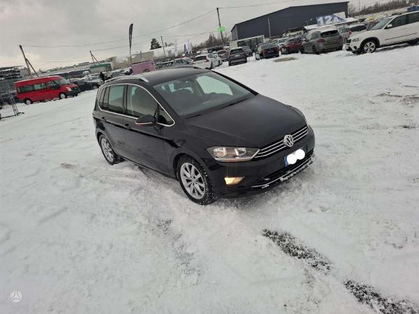 Melns Volkswagen Golf Sportsvan 2014 Kauņa, ar dzinēja tilpumu 1.60 L un nobraukumu 204 tūkst. km par 7450 €, foto 9 vietnē AUTOMOTO.COM.LV