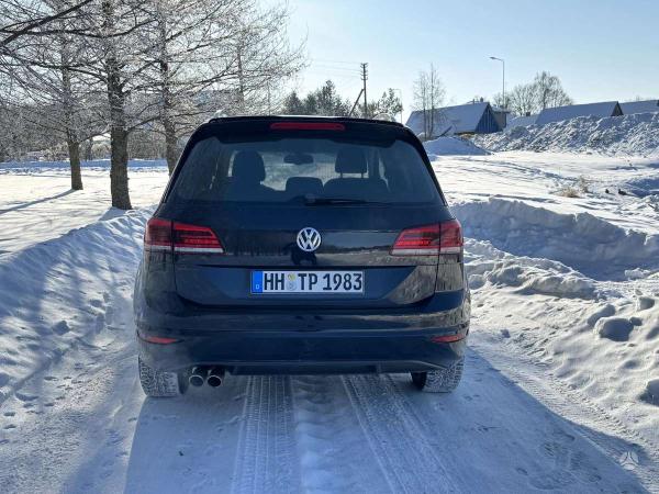Melns Volkswagen Golf Sportsvan 2014 Kupiškis, ar dzinēja tilpumu 1.40 L un nobraukumu 205 tūkst. km par 8900 €, foto 4 vietnē AUTOMOTO.COM.LV