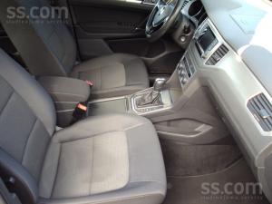 Melns Volkswagen Golf Sportsvan 2014 Rīga, ar dzinēja tilpumu 1.40 L un nobraukumu 116 tūkst. km par 10500 €, foto 8 vietnē AUTOMOTO.COM.LV