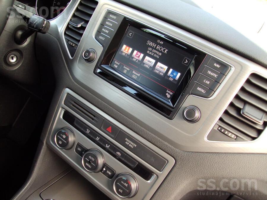 Melns Volkswagen Golf Sportsvan 2014 Rīga, ar dzinēja tilpumu 1.40 L un nobraukumu 116 tūkst. km par 10500 €, foto 9 vietnē AUTOMOTO.COM.LV