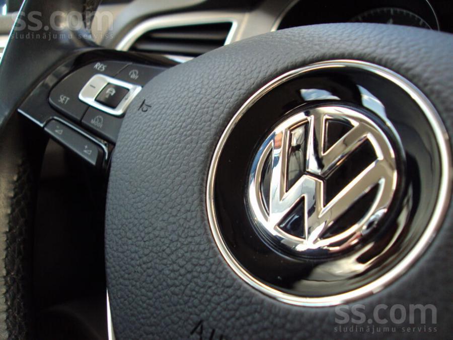 Melns Volkswagen Golf Sportsvan 2014 Rīga, ar dzinēja tilpumu 1.40 L un nobraukumu 116 tūkst. km par 10500 €, foto 11 vietnē AUTOMOTO.COM.LV