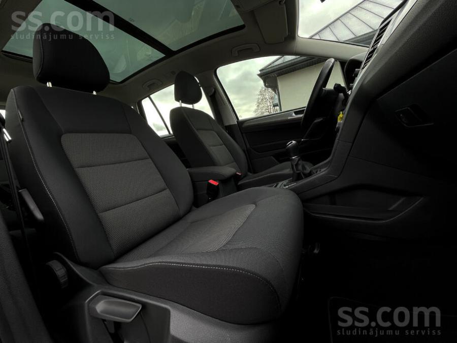 Melns Volkswagen Golf Sportsvan 2014 Jelgava, ar dzinēja tilpumu 1.60 L un nobraukumu 313 tūkst. km par 5396 €, foto 8 vietnē AUTOMOTO.COM.LV