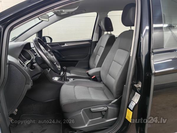 Melns Volkswagen Golf Sportsvan 2014 Viljandi, ar dzinēja tilpumu 1.20 L un nobraukumu 157 tūkst. km par 7190 €, foto 6 vietnē AUTOMOTO.COM.LV