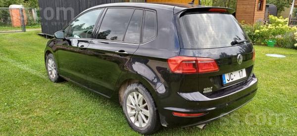 Black Volkswagen Golf Sportsvan 2015 in Riga, with an engine capacity of 1.60 L and mileage of 235 thousand km for 8400 €, photo 2 on AUTOMOTO.COM.LV