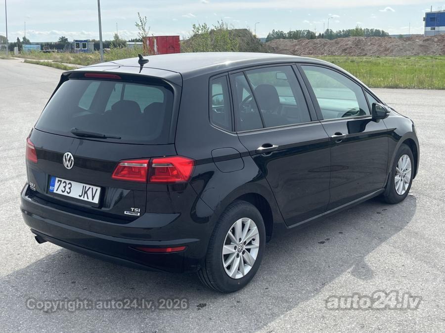 Melns Volkswagen Golf Sportsvan 2015 Tartu, ar dzinēja tilpumu 1.20 L un nobraukumu 269 tūkst. km par 4800 €, foto 5 vietnē AUTOMOTO.COM.LV