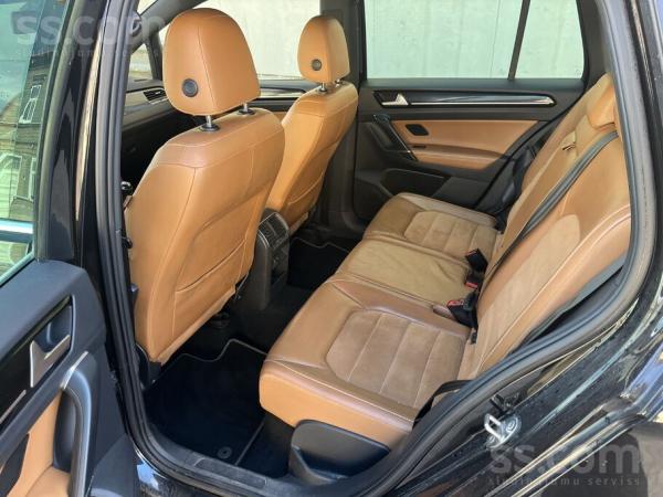Black Volkswagen Golf Sportsvan 2015 in Jelgava, with an engine capacity of 1.60 L and mileage of 0 thousand km for 5590 €, photo 10 on AUTOMOTO.COM.LV