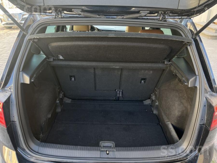 Melns Volkswagen Golf Sportsvan 2015 Jelgava, ar dzinēja tilpumu 1.60 L un nobraukumu 0 tūkst. km par 5590 €, foto 20 vietnē AUTOMOTO.COM.LV