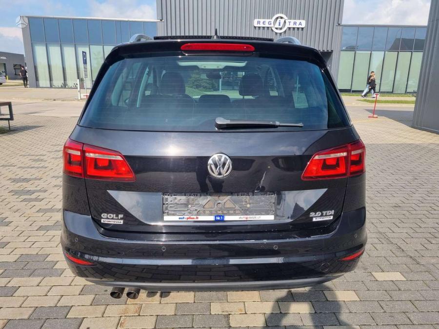 Melns Volkswagen Golf Sportsvan 2015 Šauļi, ar dzinēja tilpumu 1.97 L un nobraukumu 259 tūkst. km par 7900 €, foto 10 vietnē AUTOMOTO.COM.LV
