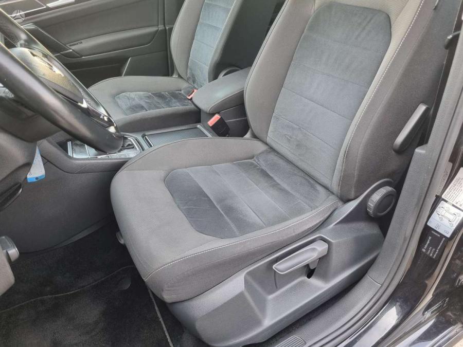 Melns Volkswagen Golf Sportsvan 2015 Šauļi, ar dzinēja tilpumu 1.97 L un nobraukumu 259 tūkst. km par 7900 €, foto 16 vietnē AUTOMOTO.COM.LV