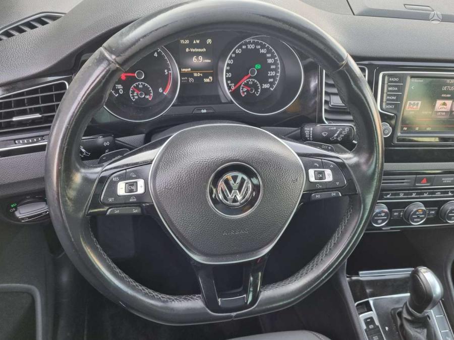 Melns Volkswagen Golf Sportsvan 2015 Šauļi, ar dzinēja tilpumu 1.97 L un nobraukumu 259 tūkst. km par 7900 €, foto 22 vietnē AUTOMOTO.COM.LV