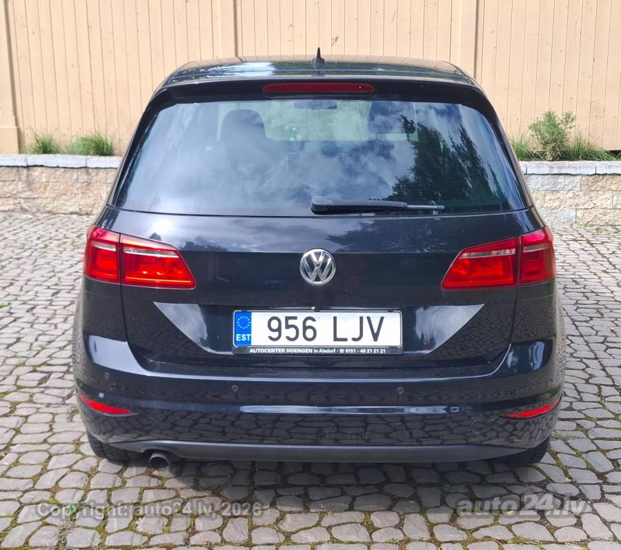 Black Volkswagen Golf Sportsvan 2015 in Narva, with an engine capacity of 1.60 L and mileage of 89 thousand km for 8000 €, photo 4 on AUTOMOTO.COM.LV