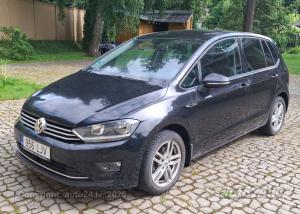 Melns Volkswagen Golf Sportsvan 2015 Narva, ar dzinēja tilpumu 1.60 L un nobraukumu 89 tūkst. km par 8000 €, foto  vietnē AUTOMOTO.COM.LV