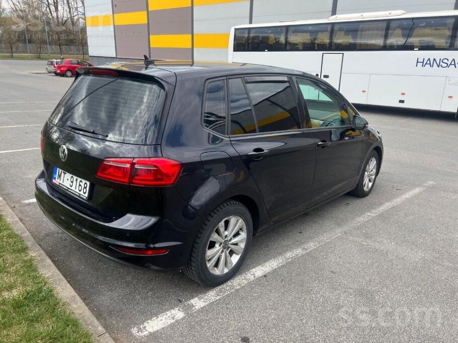 Melns Volkswagen Golf Sportsvan 2018 Rīga, ar dzinēja tilpumu 1.60 L un nobraukumu 275 tūkst. km par 7500 €, foto 6 vietnē AUTOMOTO.COM.LV