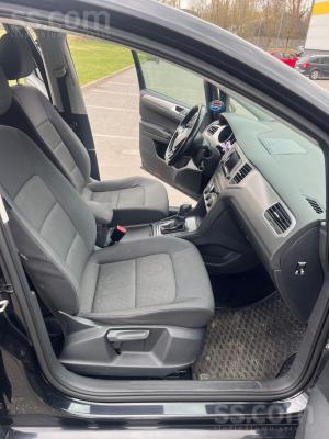 Melns Volkswagen Golf Sportsvan 2018 Rīga, ar dzinēja tilpumu 1.60 L un nobraukumu 275 tūkst. km par 7500 €, foto 13 vietnē AUTOMOTO.COM.LV