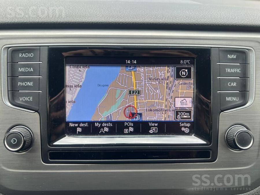 Melns Volkswagen Golf Sportsvan 2018 Rīga, ar dzinēja tilpumu 1.60 L un nobraukumu 275 tūkst. km par 7500 €, foto 18 vietnē AUTOMOTO.COM.LV