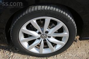 Melns Volkswagen Golf Sportsvan 2014 Tukums, ar dzinēja tilpumu 2.00 L un nobraukumu 233 tūkst. km par 9490 €, foto 29 vietnē AUTOMOTO.COM.LV