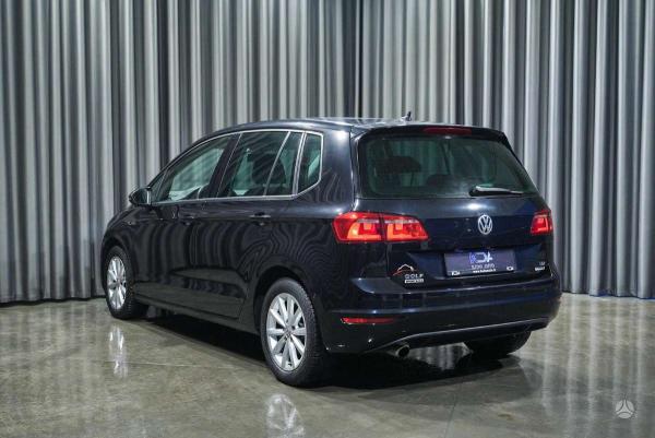 Melns Volkswagen Golf Sportsvan 2015 Marijampole, ar dzinēja tilpumu 1.60 L un nobraukumu 293 tūkst. km par 8450 €, foto 8 vietnē AUTOMOTO.COM.LV