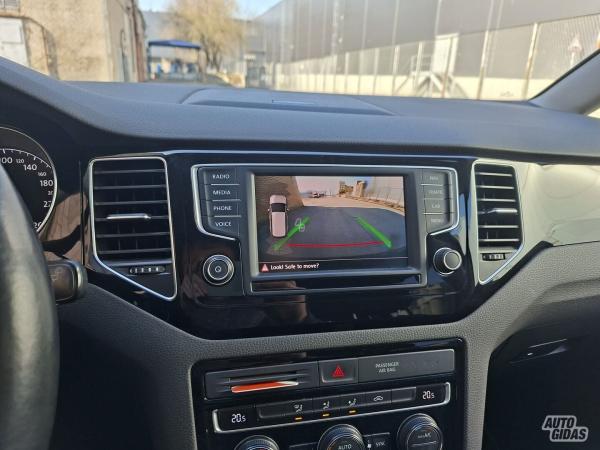 Black Volkswagen Golf Sportsvan 2015 in Klaipeda, with an engine capacity of 1.60 L and mileage of 238 thousand km for 7999 €, photo 10 on AUTOMOTO.COM.LV
