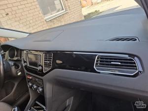 Black Volkswagen Golf Sportsvan 2015 in Klaipeda, with an engine capacity of 1.60 L and mileage of 238 thousand km for 7999 €, photo 15 on AUTOMOTO.COM.LV