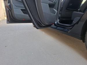 Black Volkswagen Golf Sportsvan 2015 in Klaipeda, with an engine capacity of 1.60 L and mileage of 238 thousand km for 7999 €, photo 28 on AUTOMOTO.COM.LV