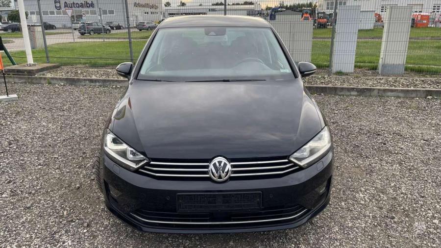 Melns Volkswagen Golf Sportsvan 2015 Marijampole, ar dzinēja tilpumu 1.60 L un nobraukumu 293 tūkst. km par 6990 €, foto 5 vietnē AUTOMOTO.COM.LV