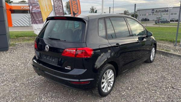 Black Volkswagen Golf Sportsvan 2015 in Marijampole, with an engine capacity of 1.60 L and mileage of 293 thousand km for 6990 €, photo 8 on AUTOMOTO.COM.LV