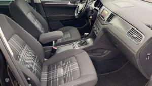 Melns Volkswagen Golf Sportsvan 2015 Marijampole, ar dzinēja tilpumu 1.60 L un nobraukumu 293 tūkst. km par 6990 €, foto 18 vietnē AUTOMOTO.COM.LV