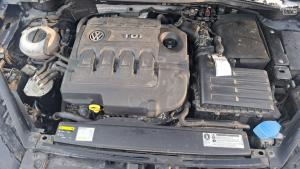 Black Volkswagen Golf Sportsvan 2016 in Klaipeda, with an engine capacity of 1.60 L and mileage of 223 thousand km for 7900 €, photo 18 on AUTOMOTO.COM.LV
