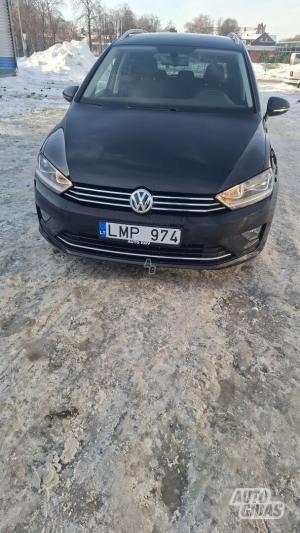 Black Volkswagen Golf Sportsvan 2016 in Klaipeda, with an engine capacity of 1.60 L and mileage of 223 thousand km for 7900 €, photo 21 on AUTOMOTO.COM.LV