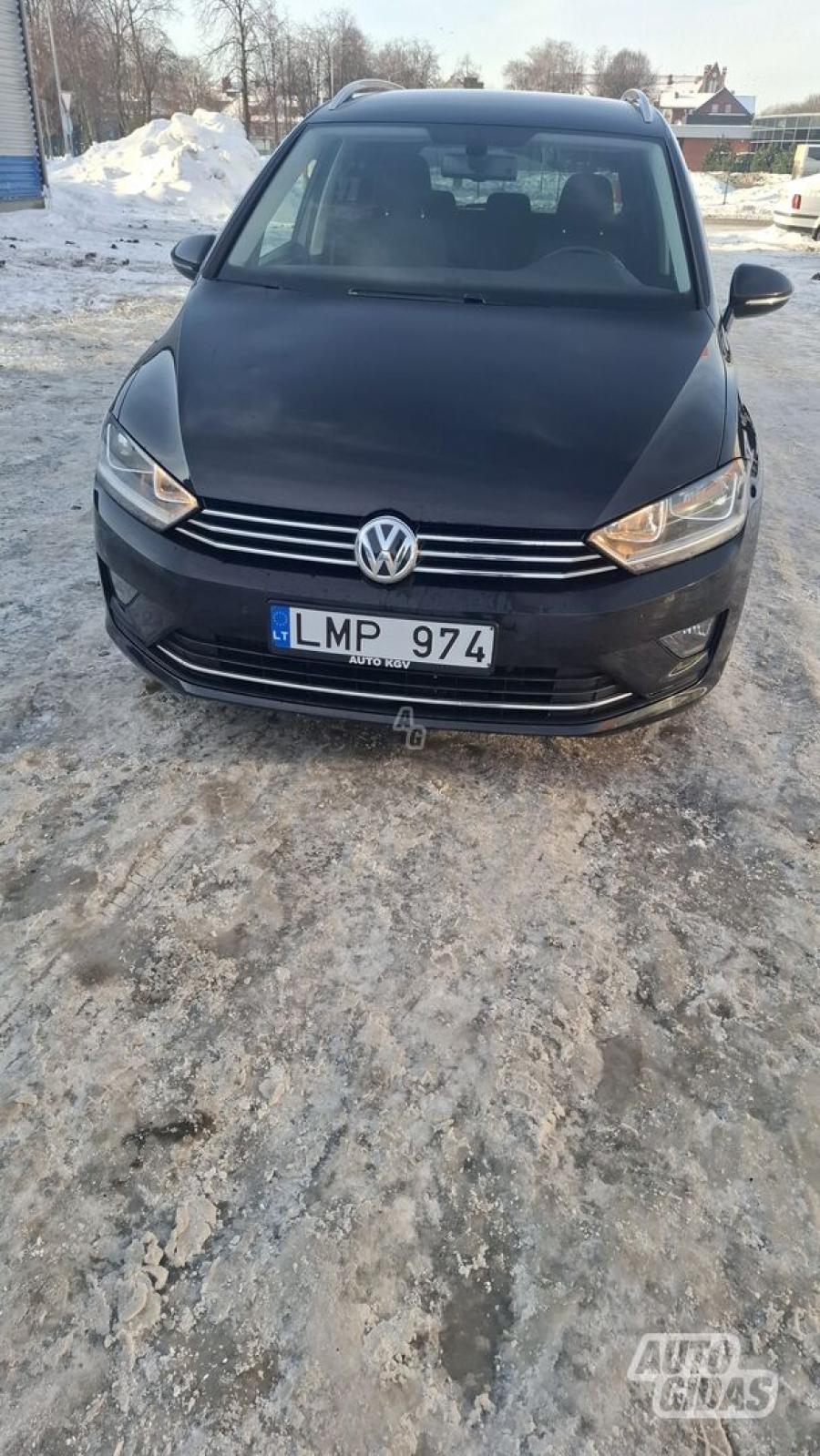 Black Volkswagen Golf Sportsvan 2016 in Klaipeda, with an engine capacity of 1.60 L and mileage of 223 thousand km for 7900 €, photo 21 on AUTOMOTO.COM.LV