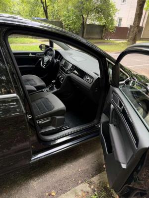 Melns Volkswagen Golf Sportsvan 2017 Kauņa, ar dzinēja tilpumu 1.60 L un nobraukumu 135 tūkst. km par 9000 €, foto 14 vietnē AUTOMOTO.COM.LV