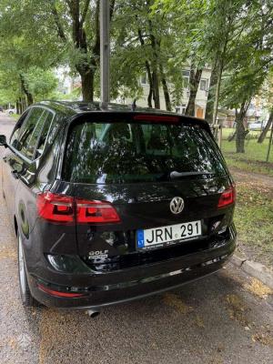 Melns Volkswagen Golf Sportsvan 2017 Kauņa, ar dzinēja tilpumu 1.60 L un nobraukumu 135 tūkst. km par 9000 €, foto 21 vietnē AUTOMOTO.COM.LV