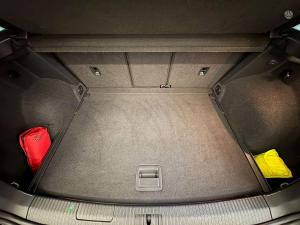 Black Volkswagen Golf Sportsvan 2019 in Marijampole, with an engine capacity of 1.60 L and mileage of 195 thousand km for 11999 €, photo 26 on AUTOMOTO.COM.LV